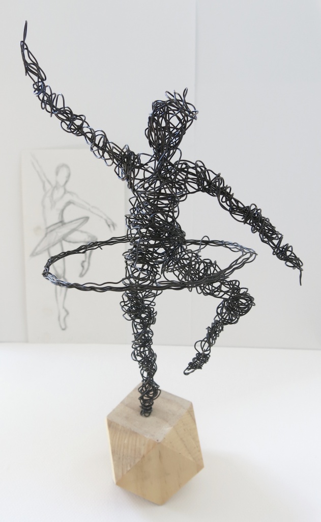 DIY, Draht, Kunst 2 – 107qm-schwarz auf weiß